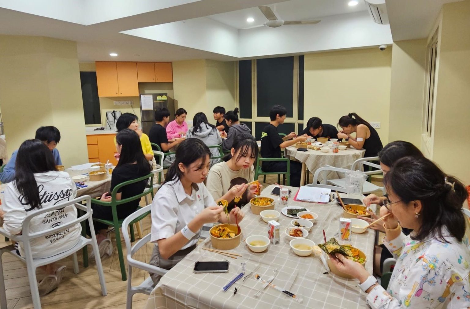 Let’s Spark: Lifeline Singapore Resilience Workshop for Korean Boarders ...